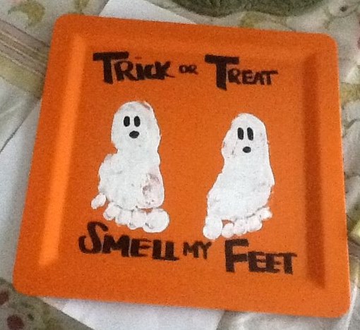 Halloween Trick-Or Treat Smell My Feet – Footprint Keepsake | Country ...