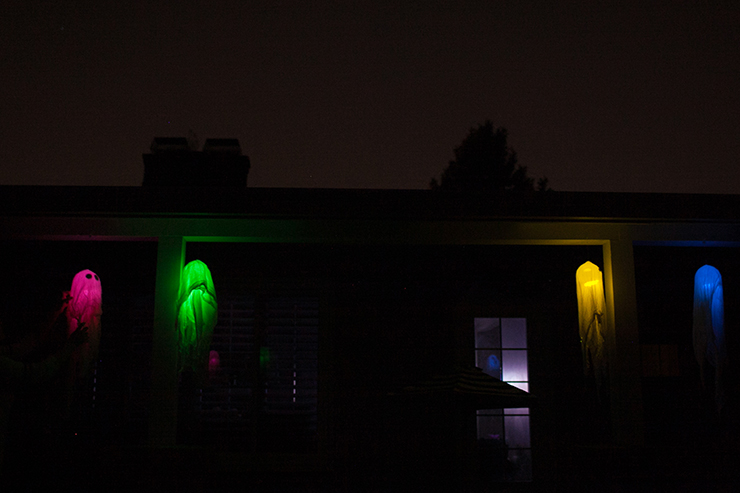 Floating Ghosts Halloween | DIY Glow In The Dark Floating Ghosts ...